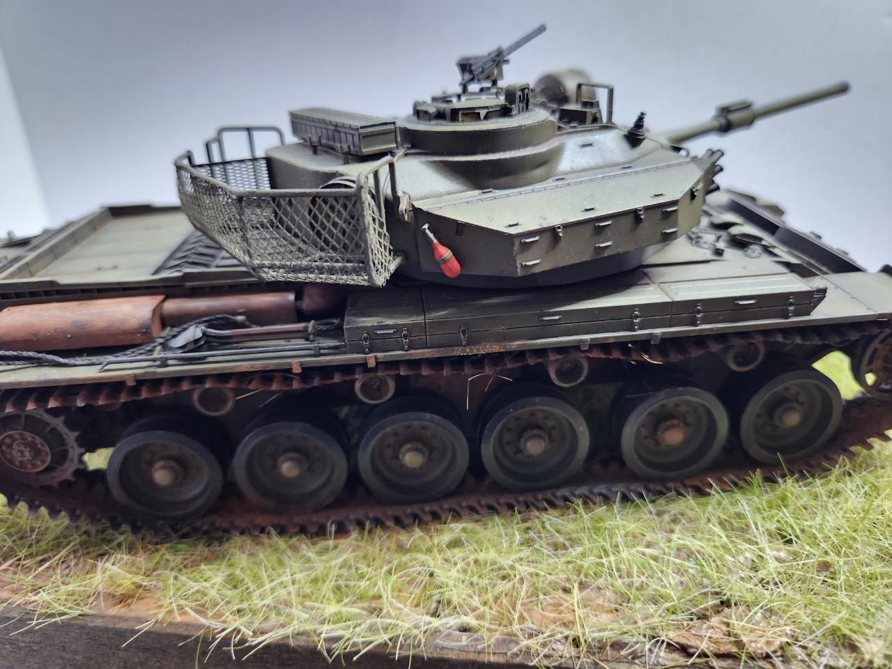 MMZ - 1/35 centurion