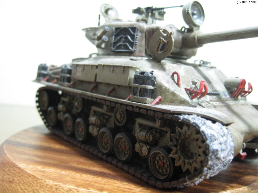1/35 m51 super sherman[Academy]
