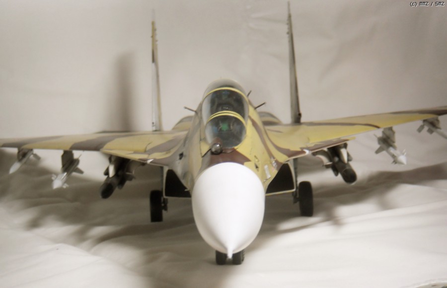 MMZ - [트럼페터] 1/32 SU-37UB