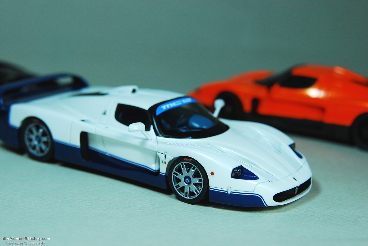MMZ - 1/43 BBR Maserati MC12