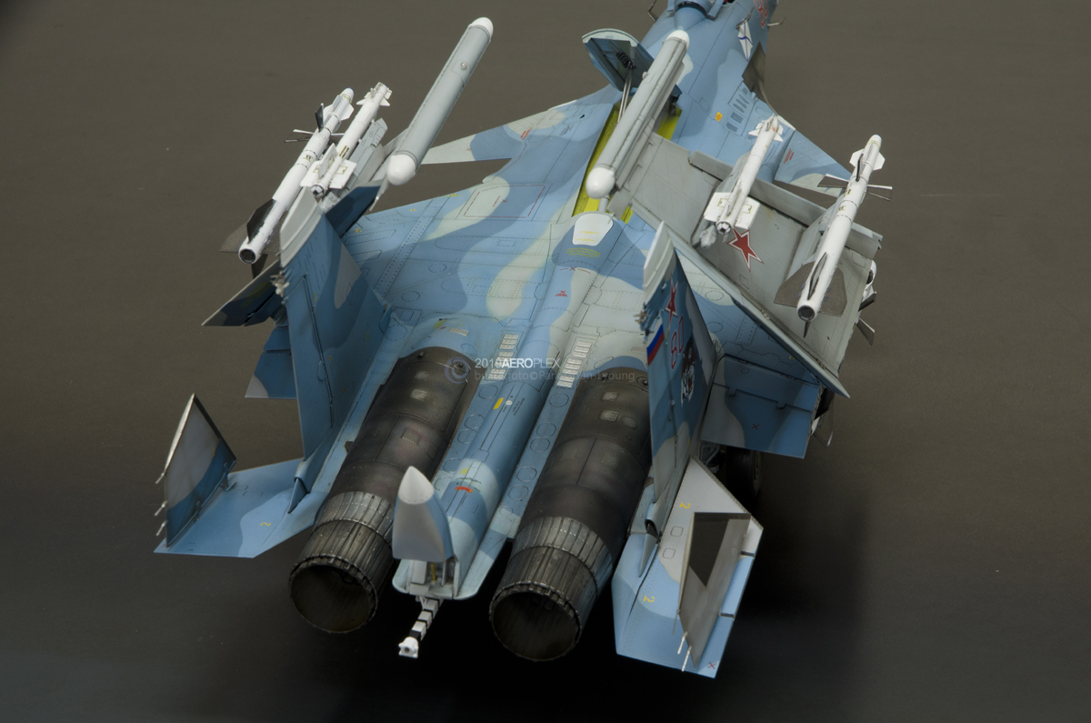 MMZ - Kinetic 1:48 su-33 Flanker D
