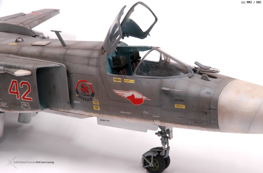 MMZ - Sukhoi Su-24M Fencer 1/48 Trumpeter