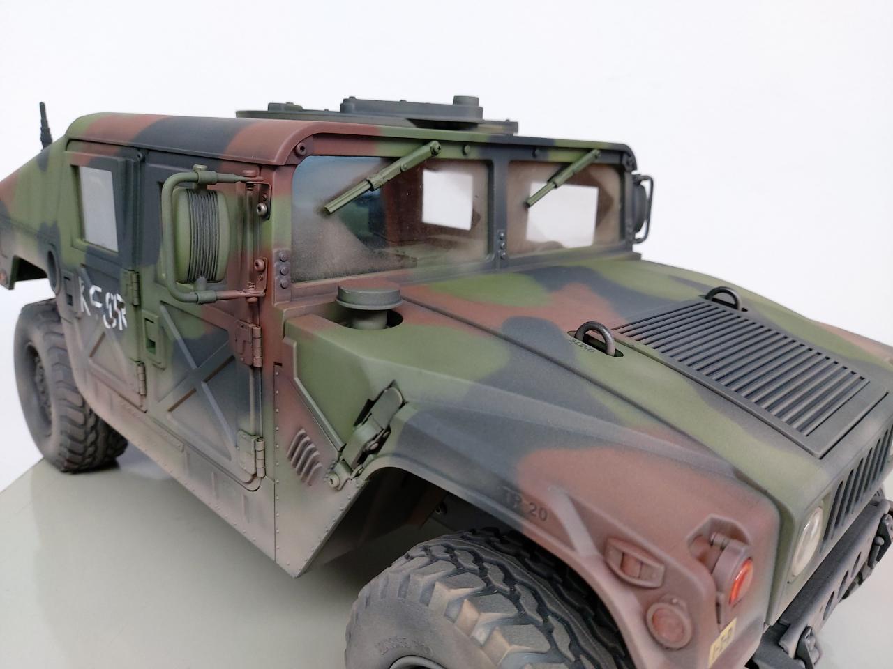 MMZ - 1/10 RC M1025 Humvee