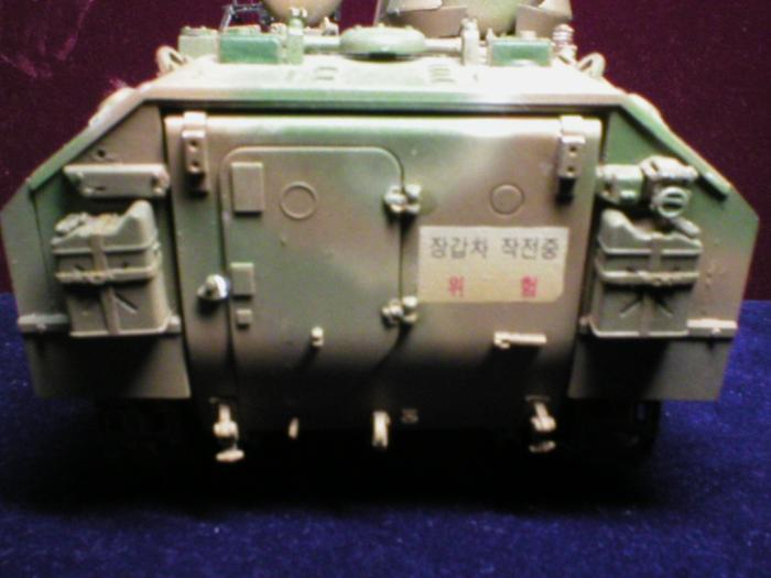 MMZ - K200장갑차입니다~~