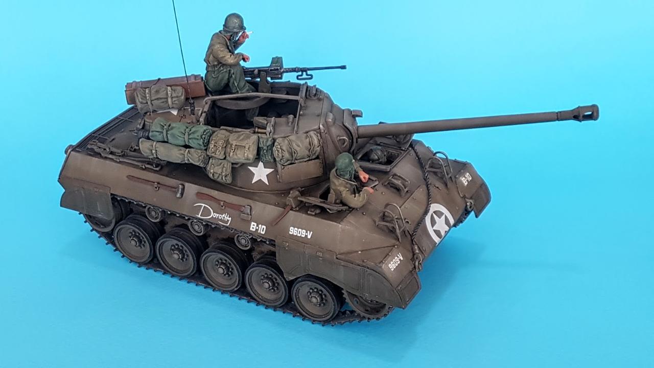 MMZ - 1/35 ACADEMY M-18 HELLCAT