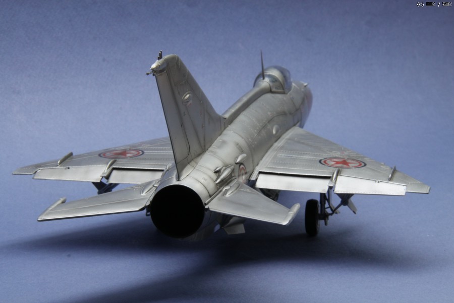 MMZ - [TRUMPETER] 1/32 MIG-21 『Fishbed』- NK.
