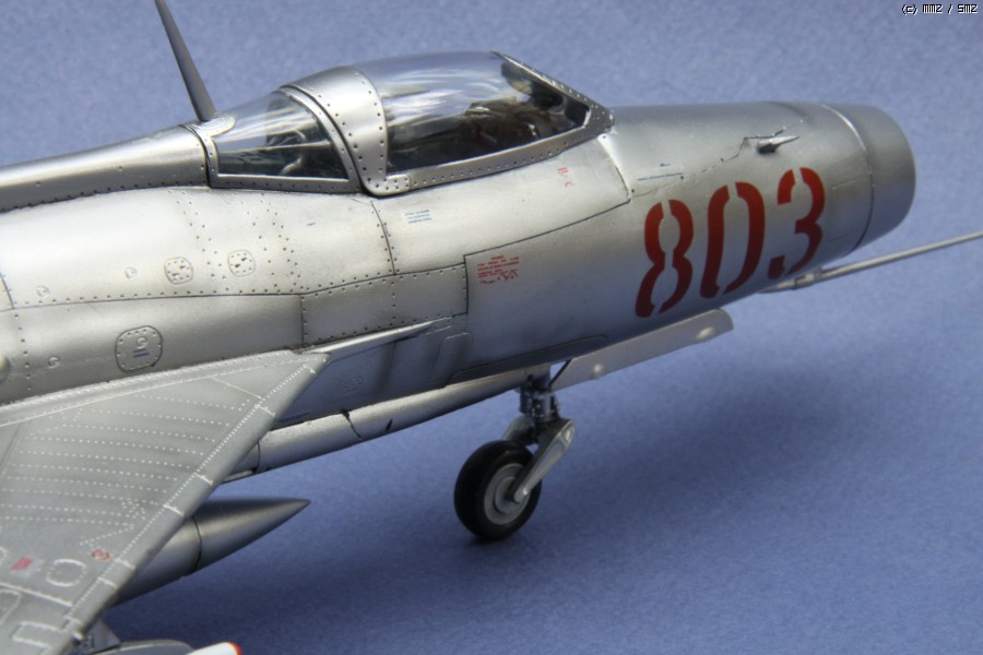 MMZ - [TRUMPETER] 1/32 MIG-21 『Fishbed』- NK.