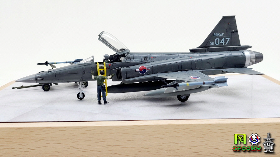 MMZ - ROKAF F-20