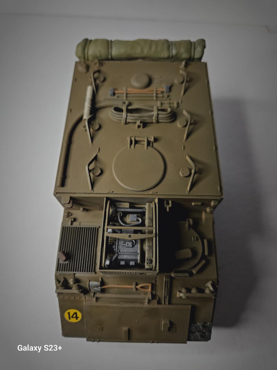 MMZ - M557 1:35 TAMIYA