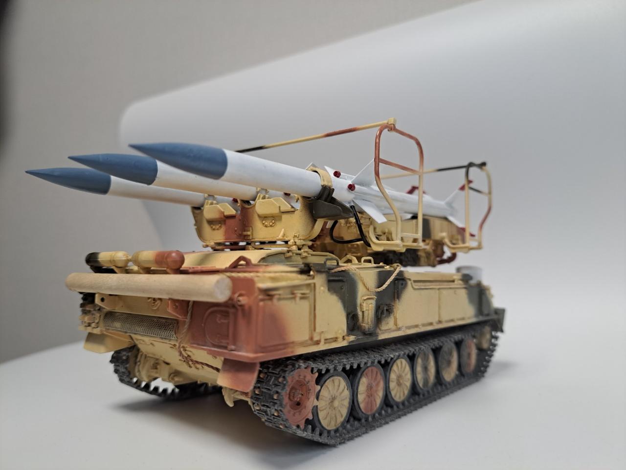 MMZ - sam-6 'gainful' 1/35 trumpeter