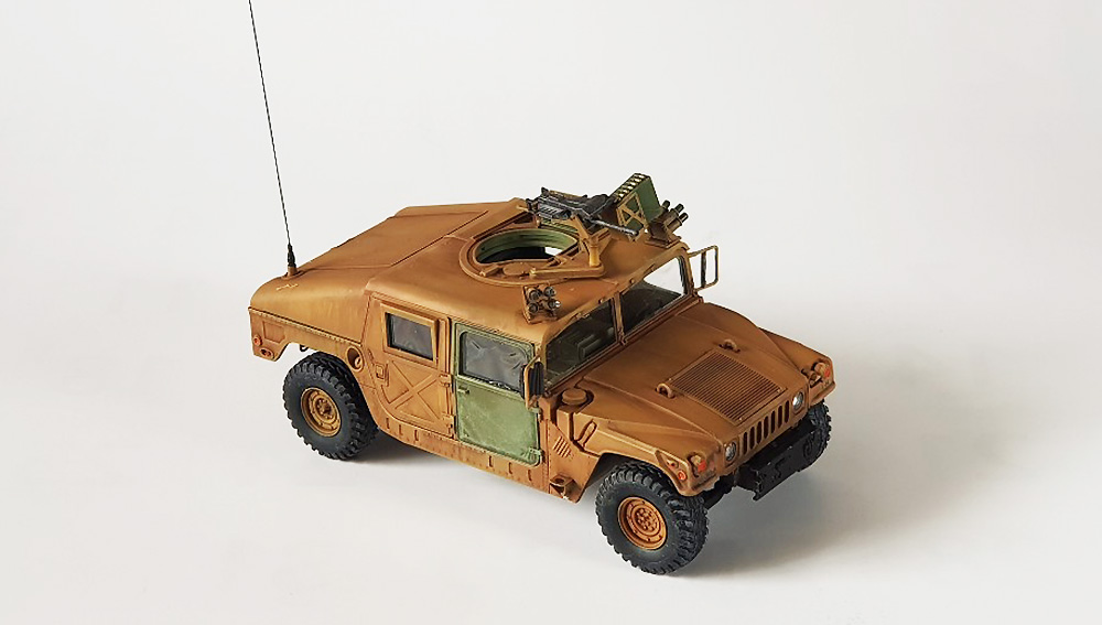 MMZ - U.S modern 4x4 utility vehicle w/grenade launcher
