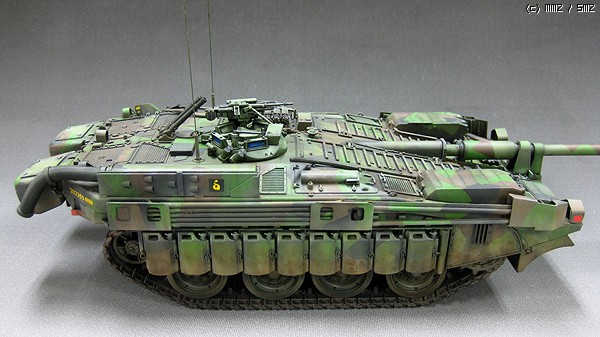 TRUMPETER] Sweden Strv 103C MBT