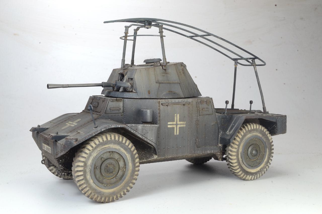 Panhard P204(f)