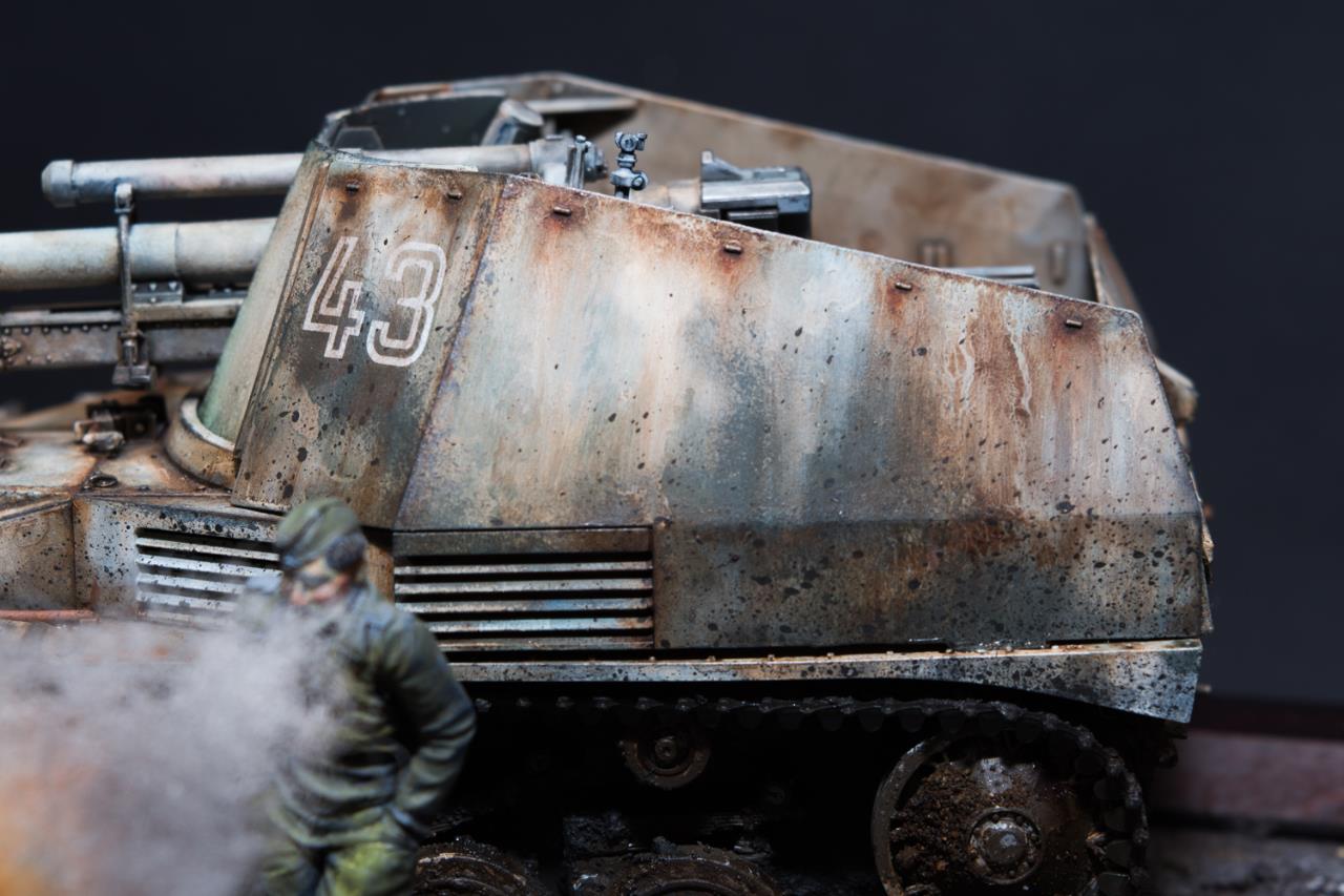 MMZ - 1/35 German Self-Propelled Howitzer Wespe