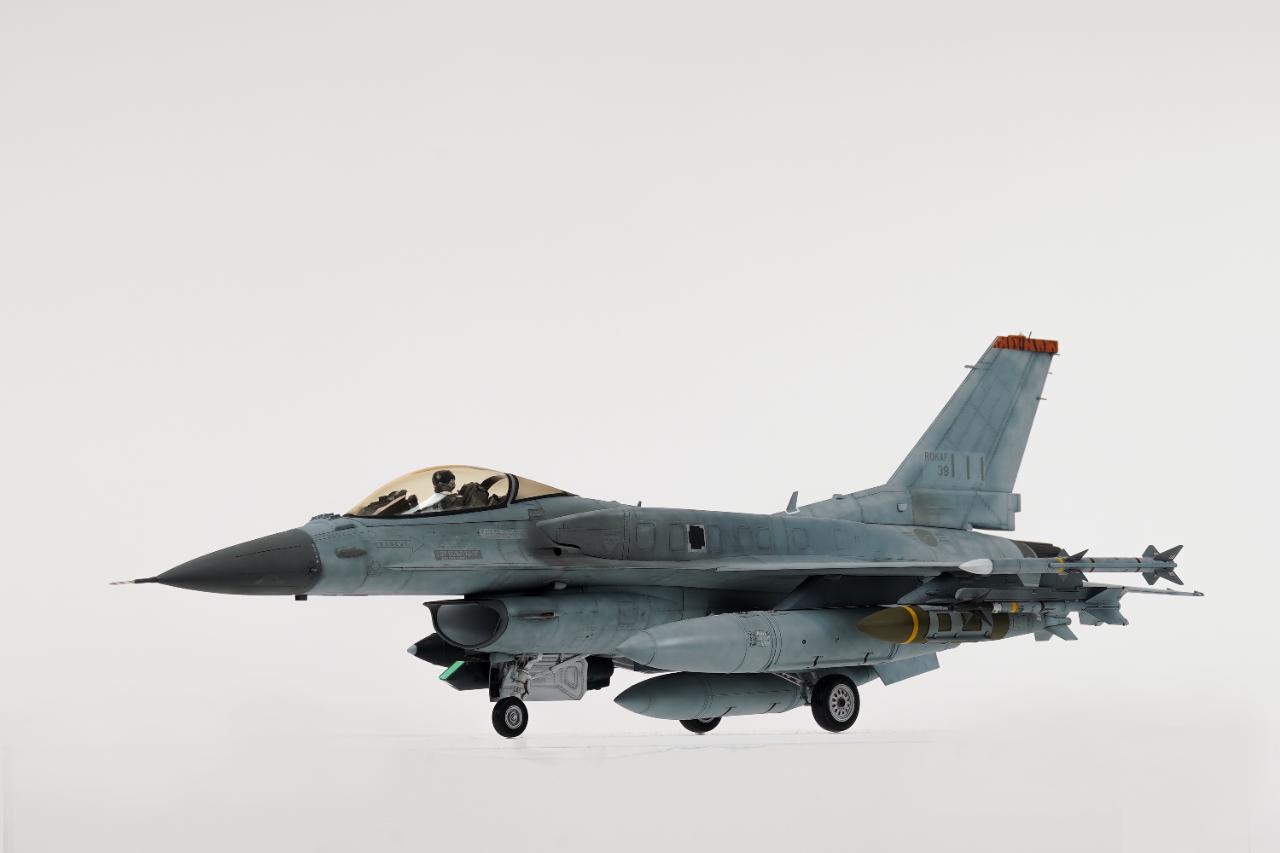 MMZ - KF-16C "필승 보라매"