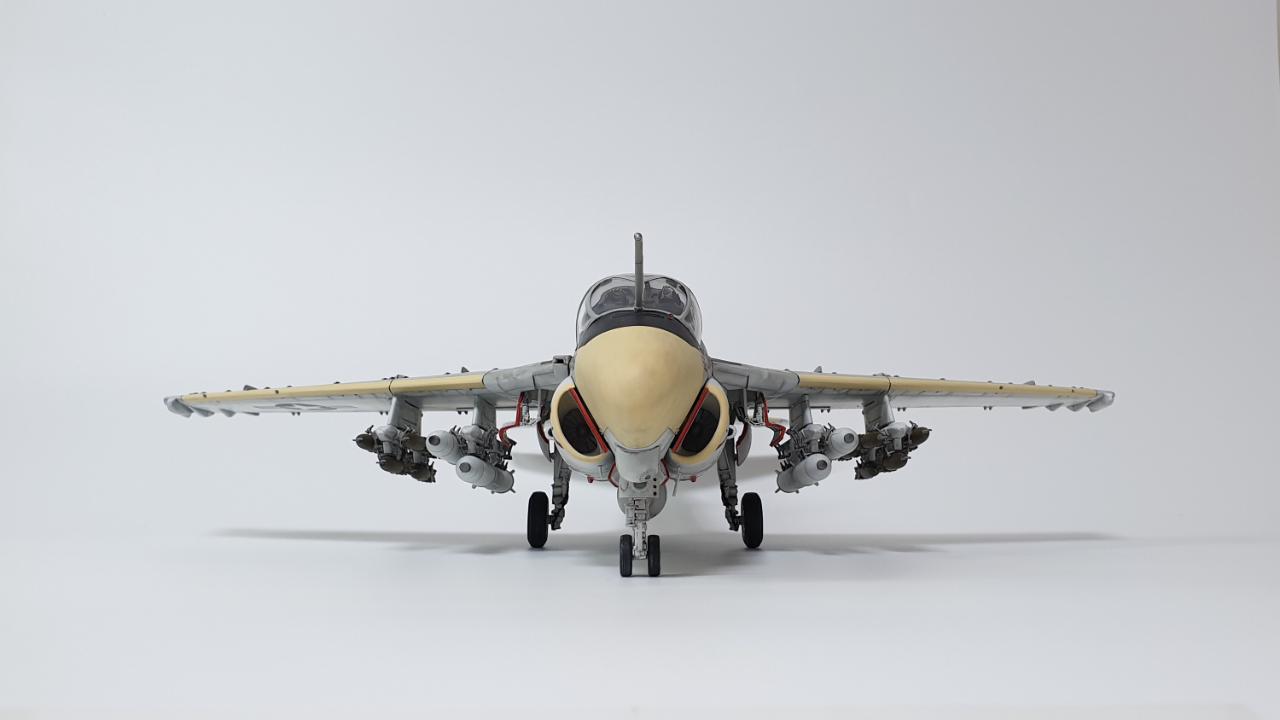 MMZ - A-6E NAVY Attack Bomber (1/48 Revell)