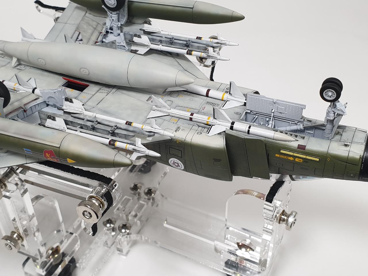 MMZ - 조형촌 1/48 F-4C 팬텀