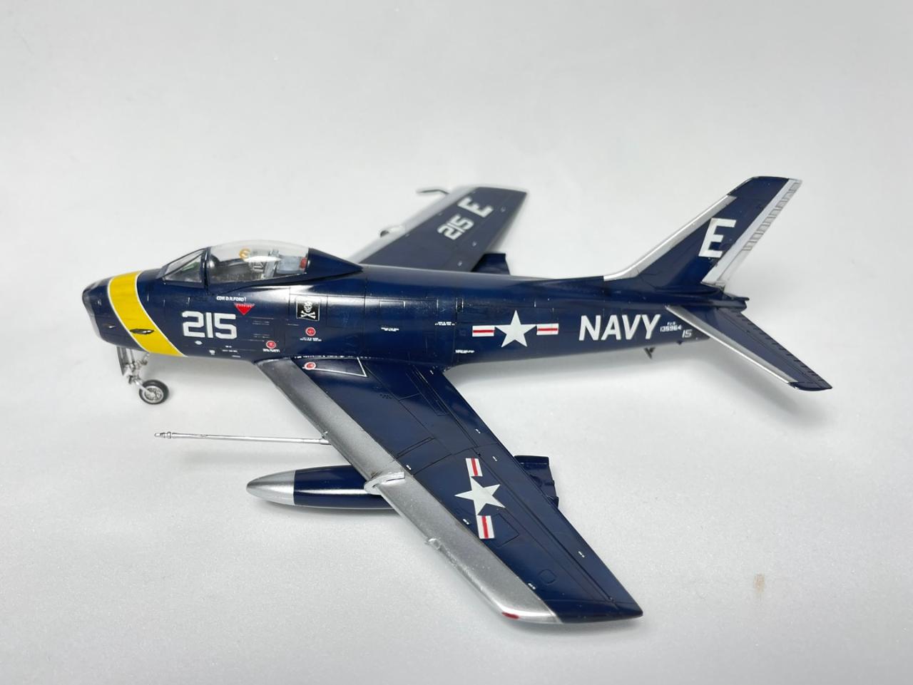 MMZ - 1/72 Sword FJ-3 Fury VF-61 Jolly Rogers 1955 NAS Oceana VA, CA