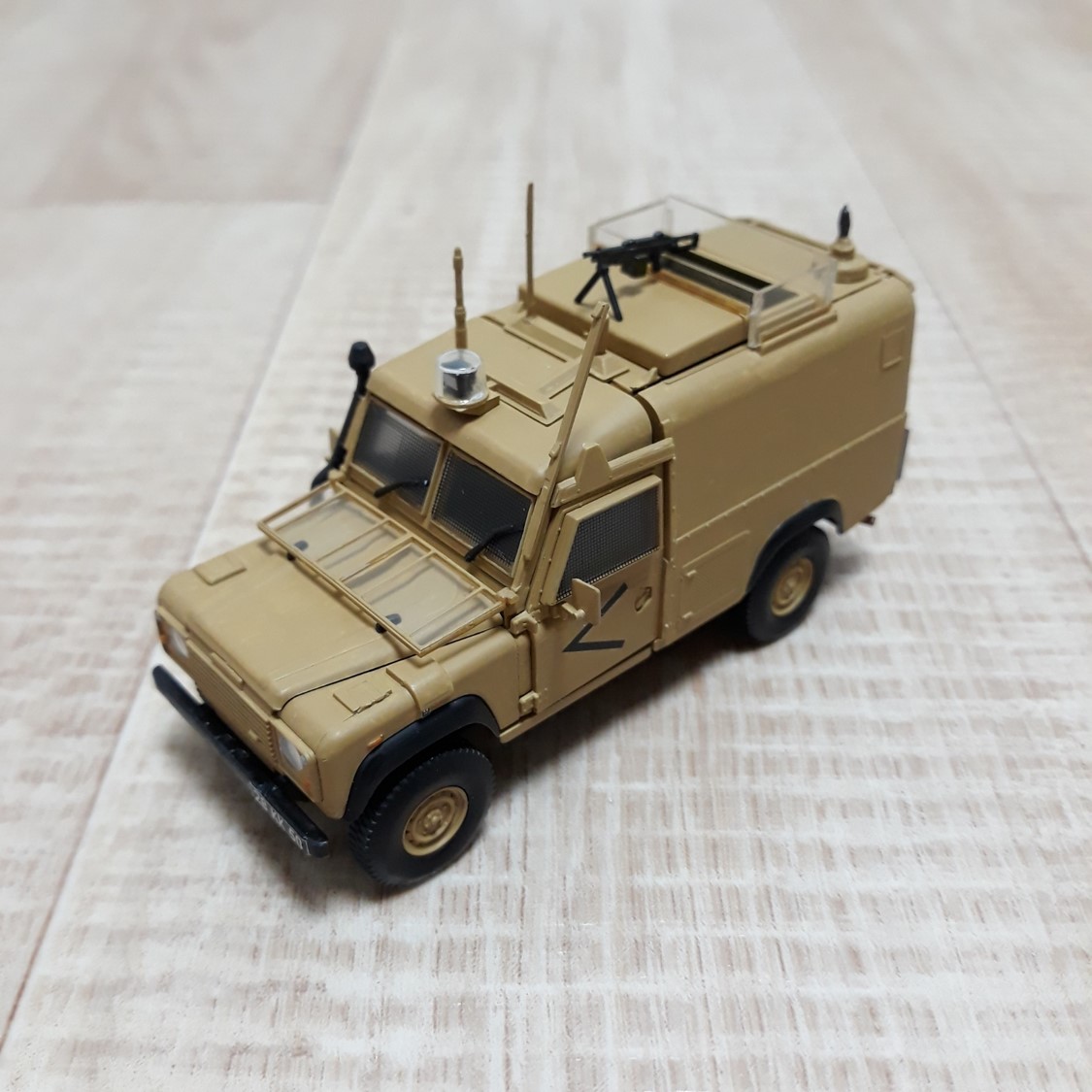 MMZ - 1/48 Land Rover (Airfix)