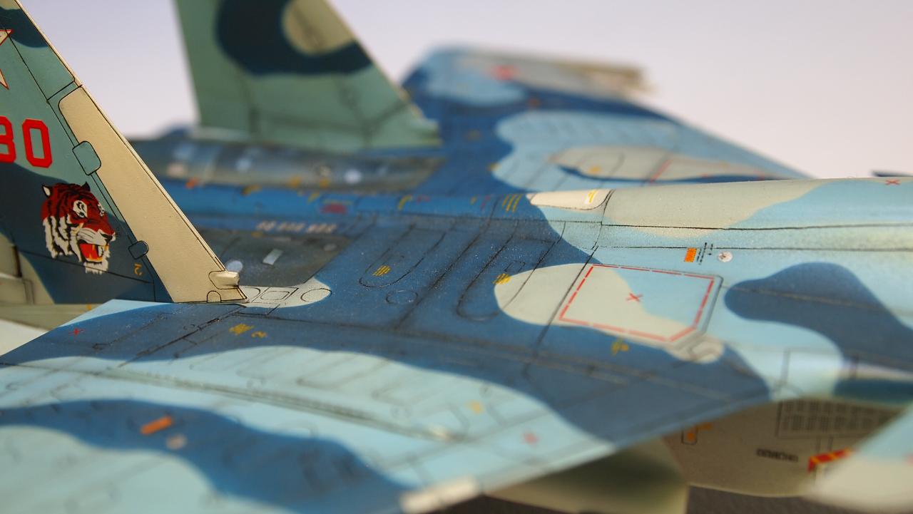 MMZ - 아카데미 1/72 su-33(cy-33) Episode No.1