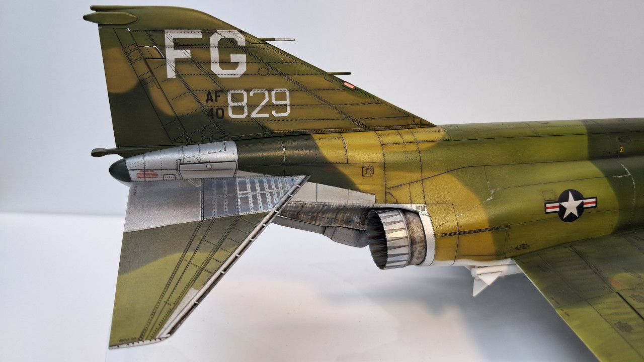 MMZ - F-4C Phantom Academy 1/48