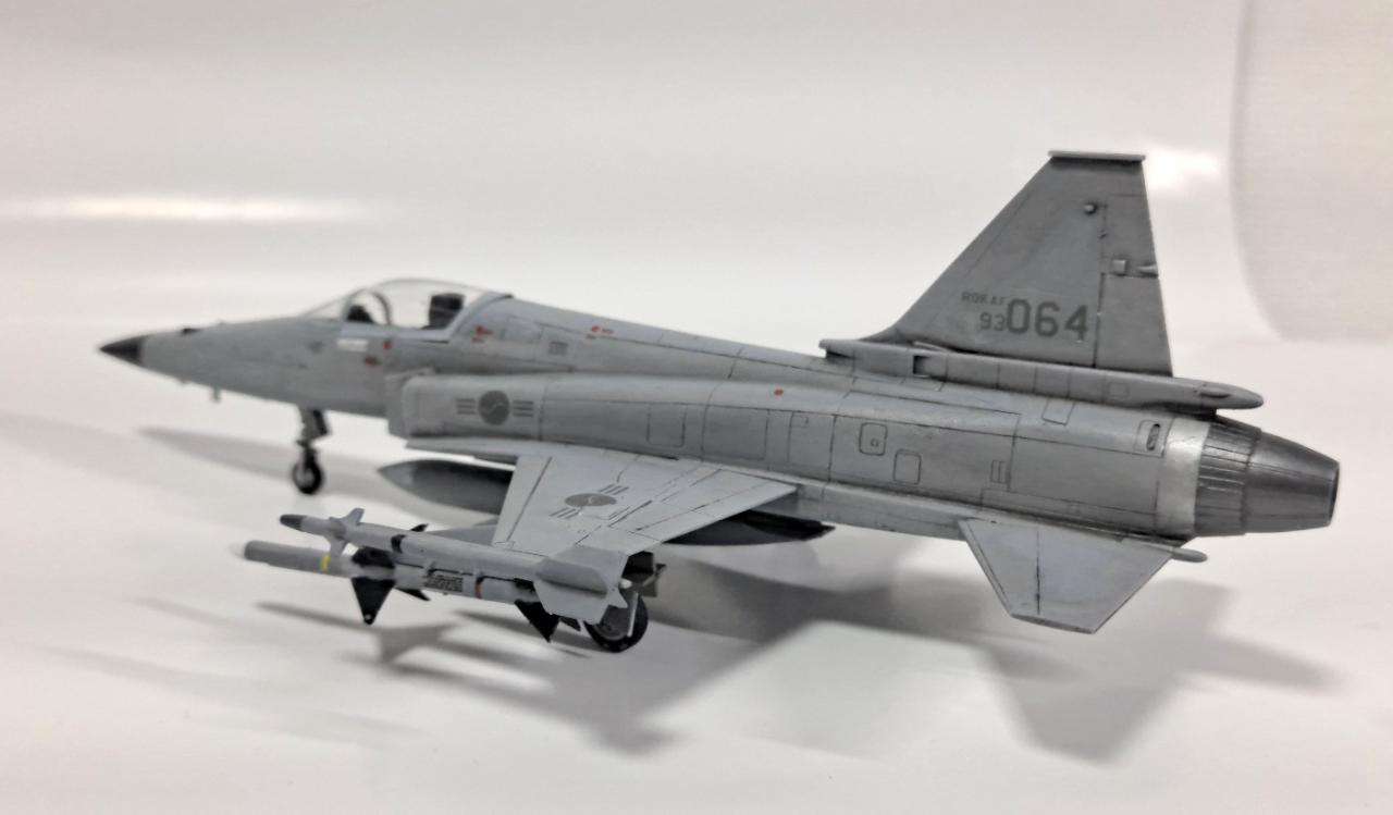 MMZ - [Hasegawa 1/72] ROKAF F-20