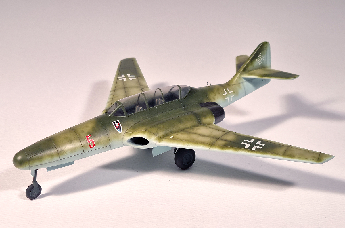MMZ - Me 262 3 seats (1/72 Special hobby)