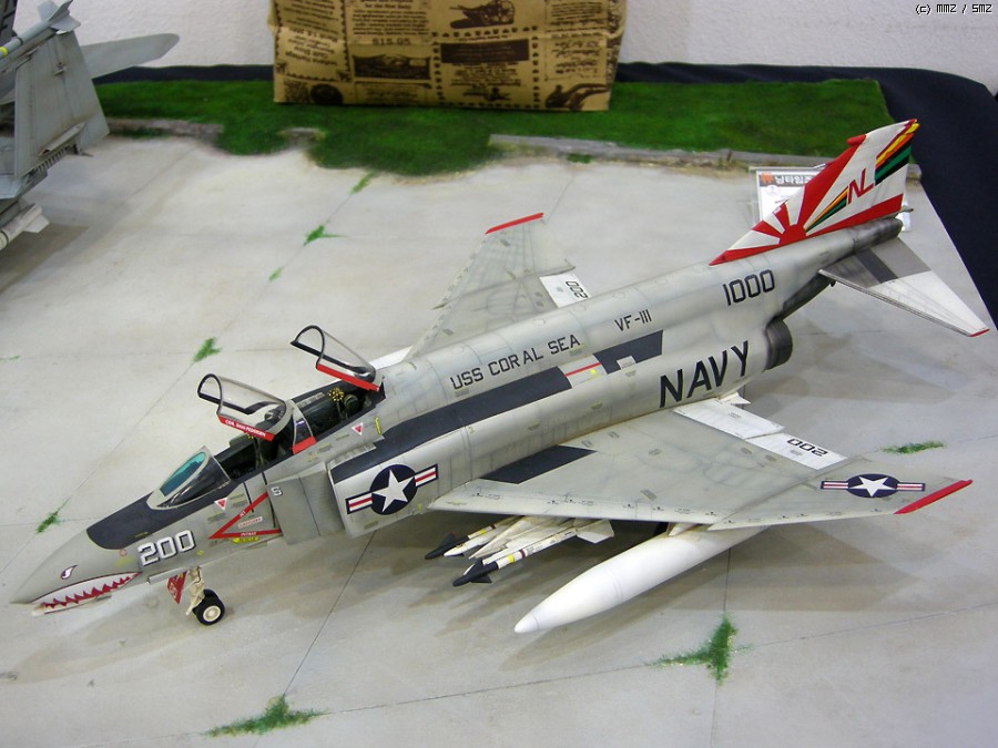 [Academy1/32 Chippy ho, 1/48 F-4B Sundowners