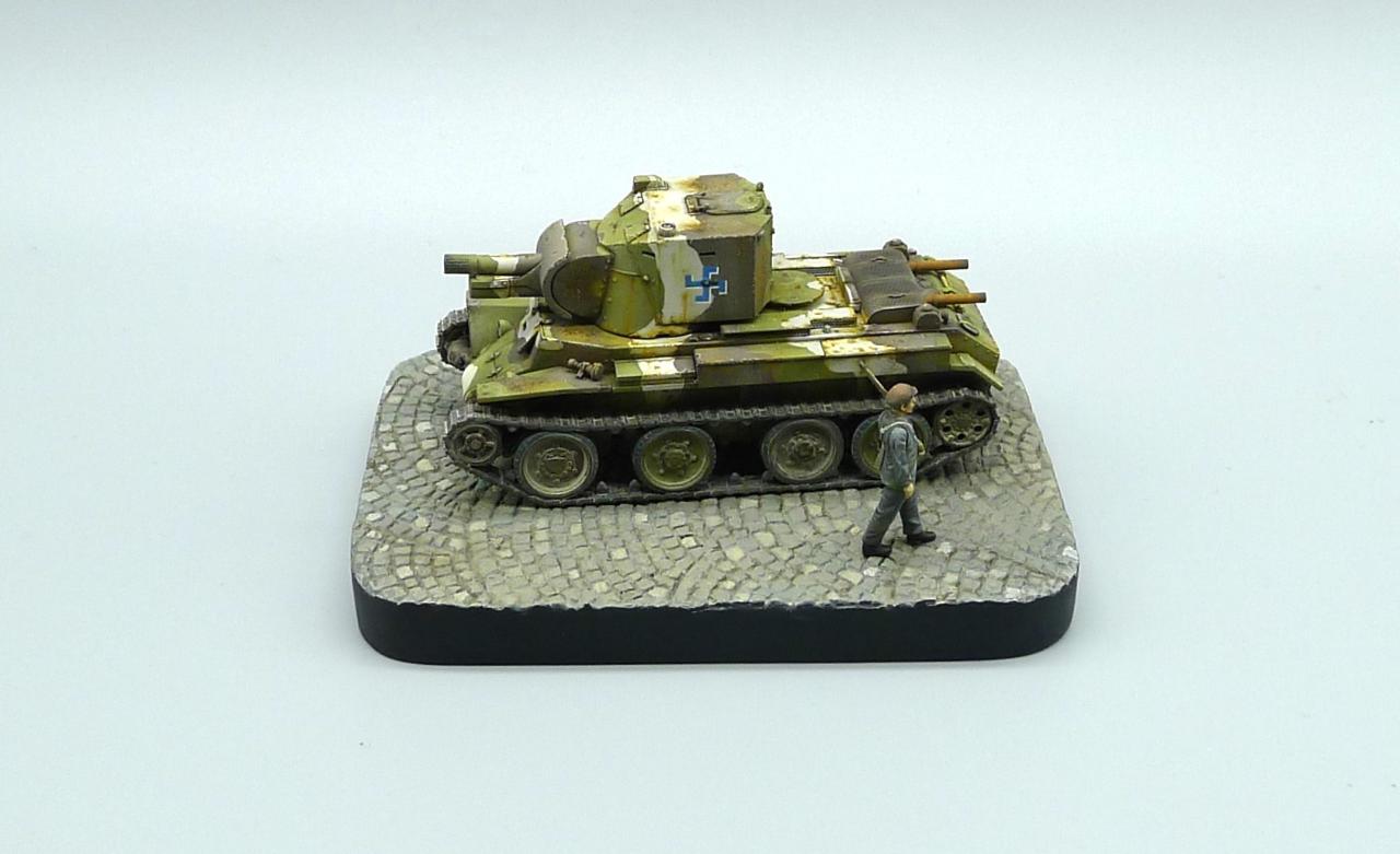 MMZ - 1/72 BT-42