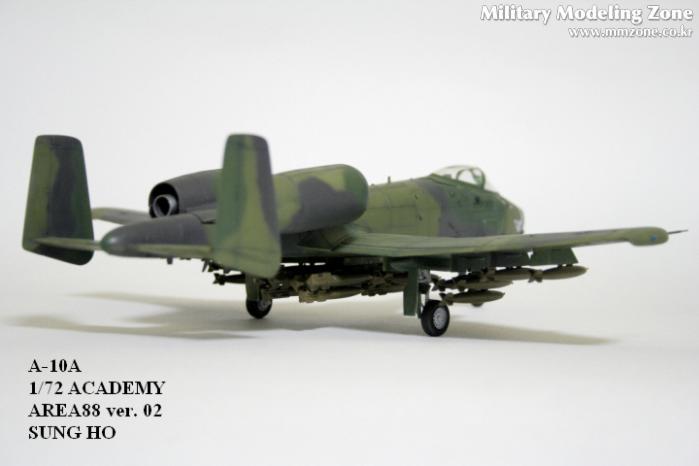MMZ - A-10A 1/72 ACADEMY A-88 Ver