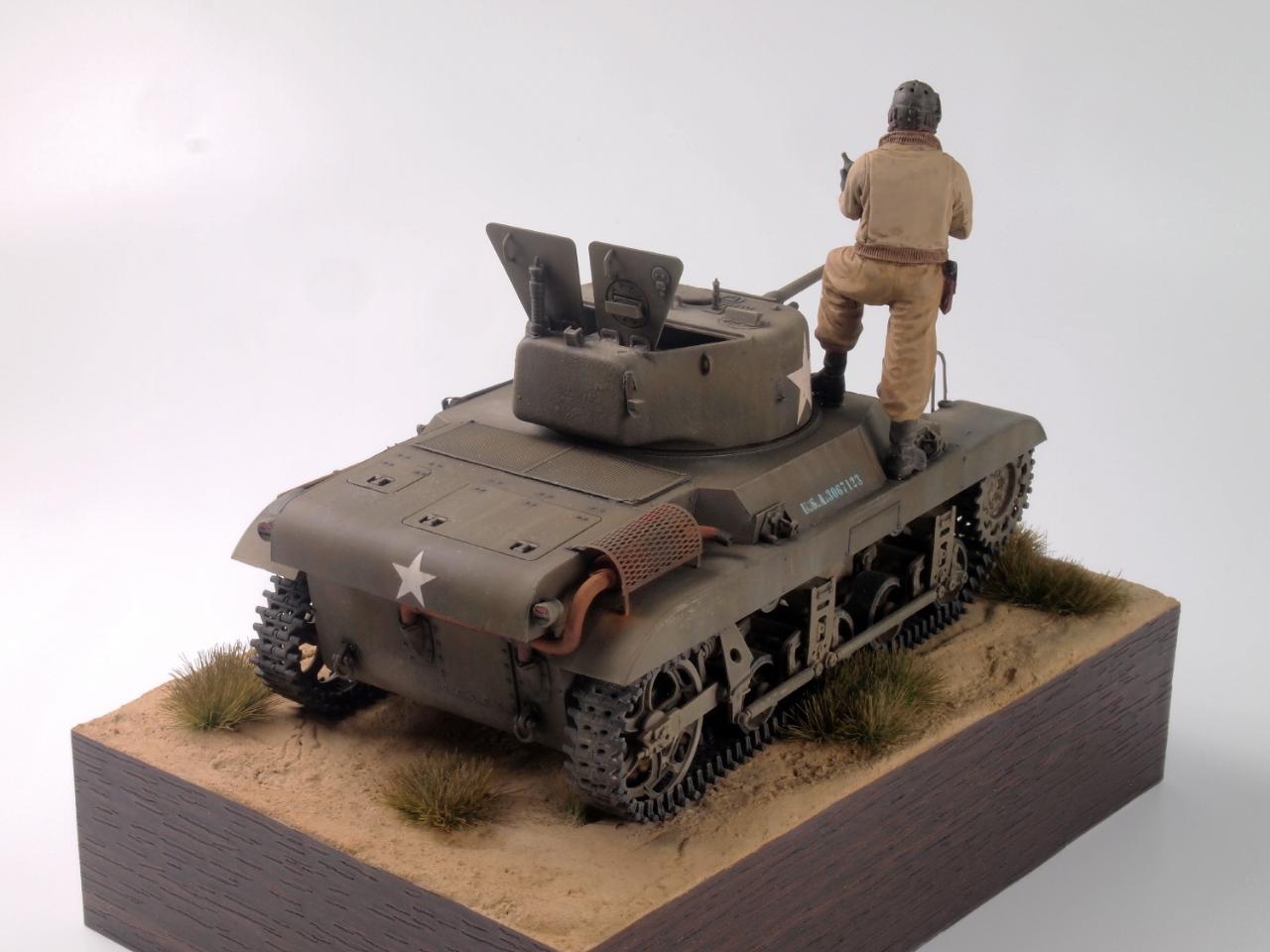 MMZ - 1/35 US M22 Locust Airborne Tank (T9E1)