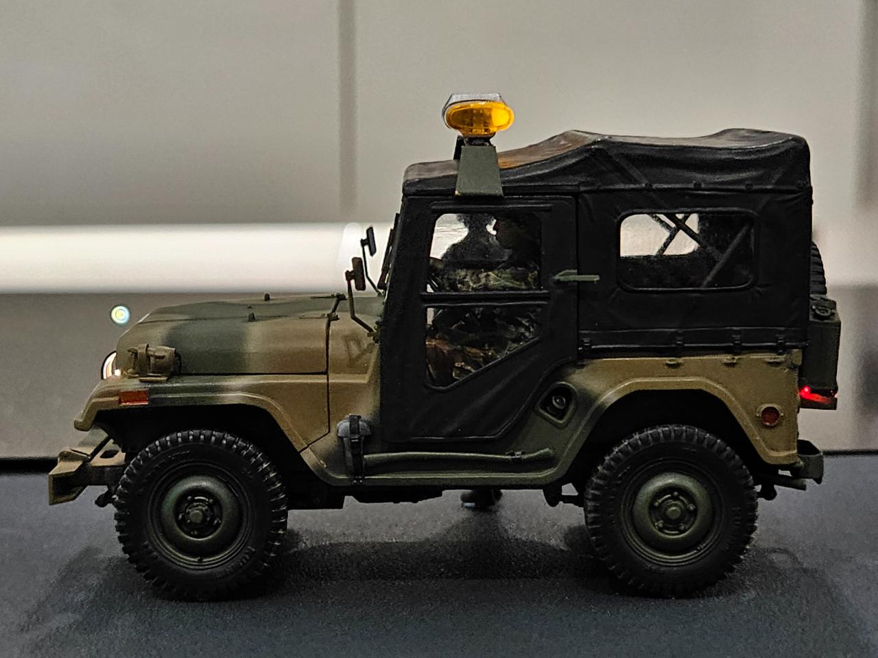 MMZ - 1/35 Liam 3D Models R.O.K. ARMY K111 초기형 + Def model 경광등(헌병 차량) with LED