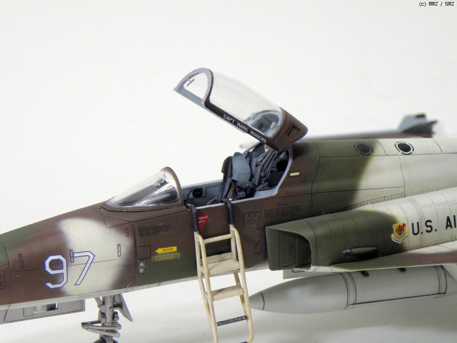 MMZ - F-5E Frog Scheme 65th Aggressor squadron / AFV club