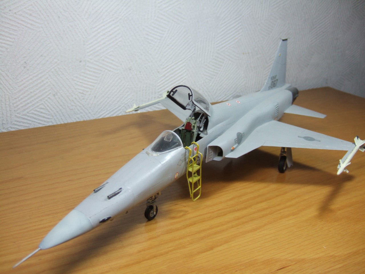 MMZ - 에이스 F-5E