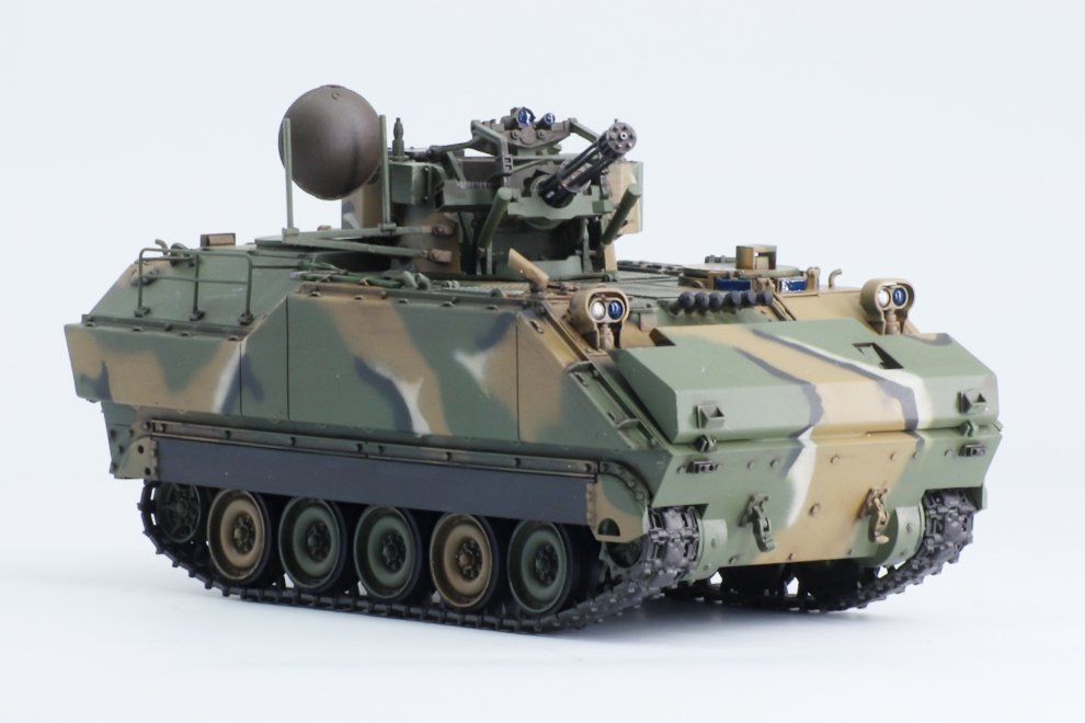 제품의 특징은 아카데미 K200A1 킷을 활용하여 하부를 사용하고 상부는 3D프린팅 제품으로 제작하여 제품