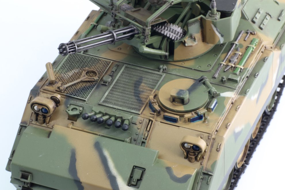 K263은 K200차체를 사용하고 발칸을 탑제하여 뒤쪽 승차 공간이 줄어든 부분등 디테일을 놓치지 않고 정확히 구현하였습니다.