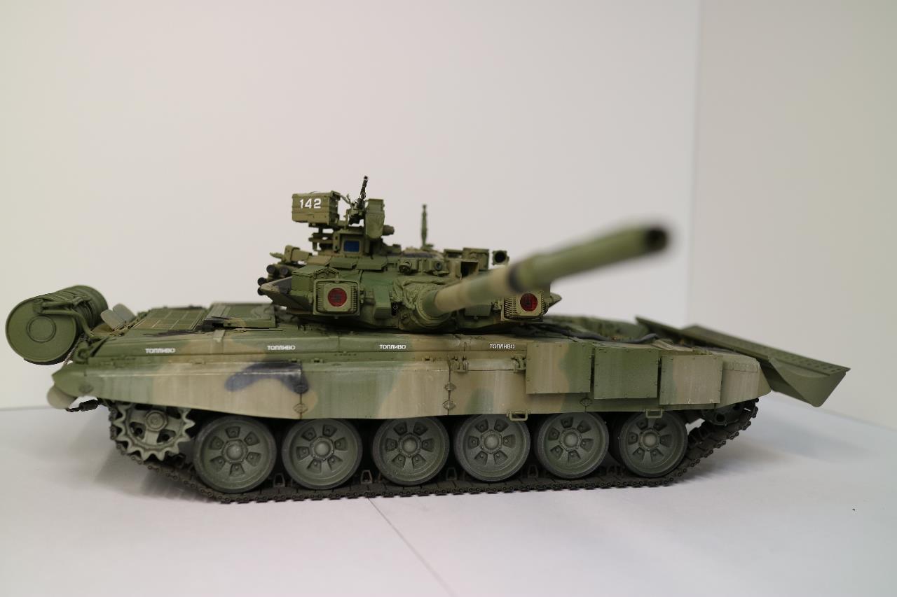 MMZ - T-90 with TBS-86 Tank dozer