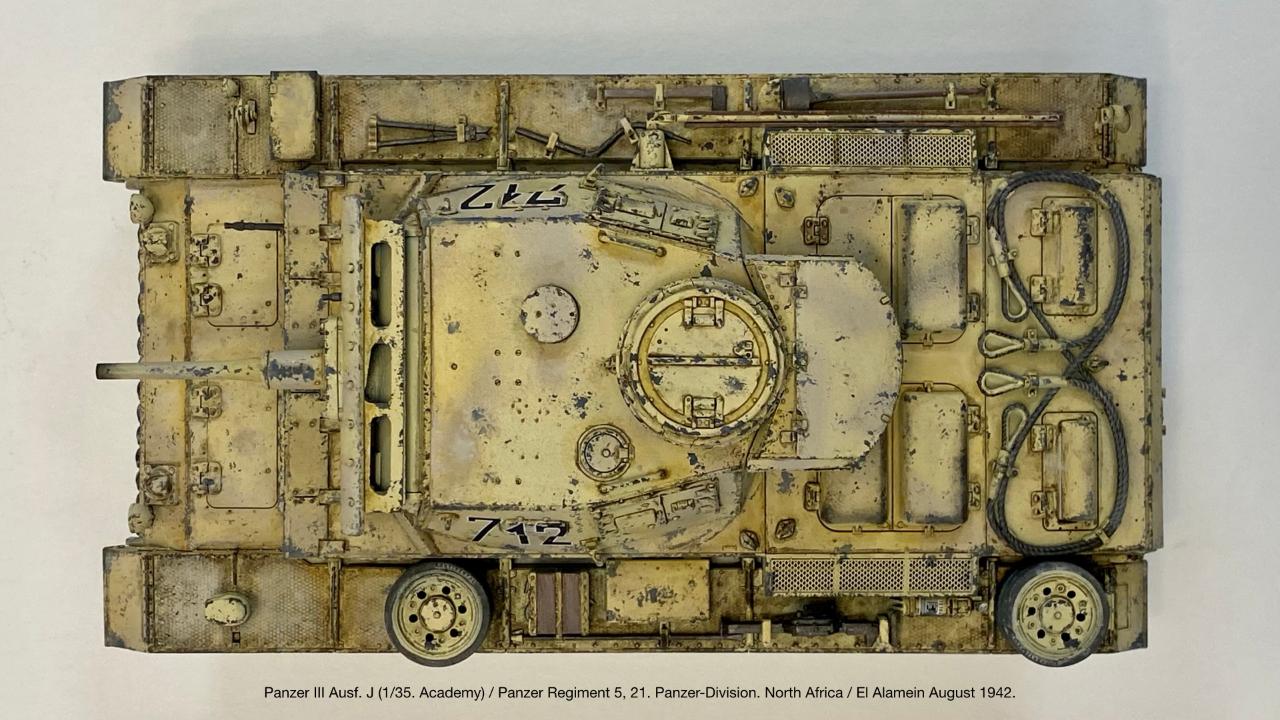 MMZ - Academy 1/35 Panzer III. Ausf. J