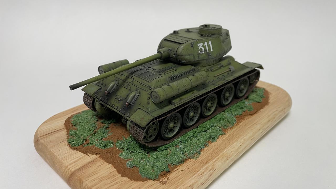 MMZ - 1/48 Tamiya T-34/85