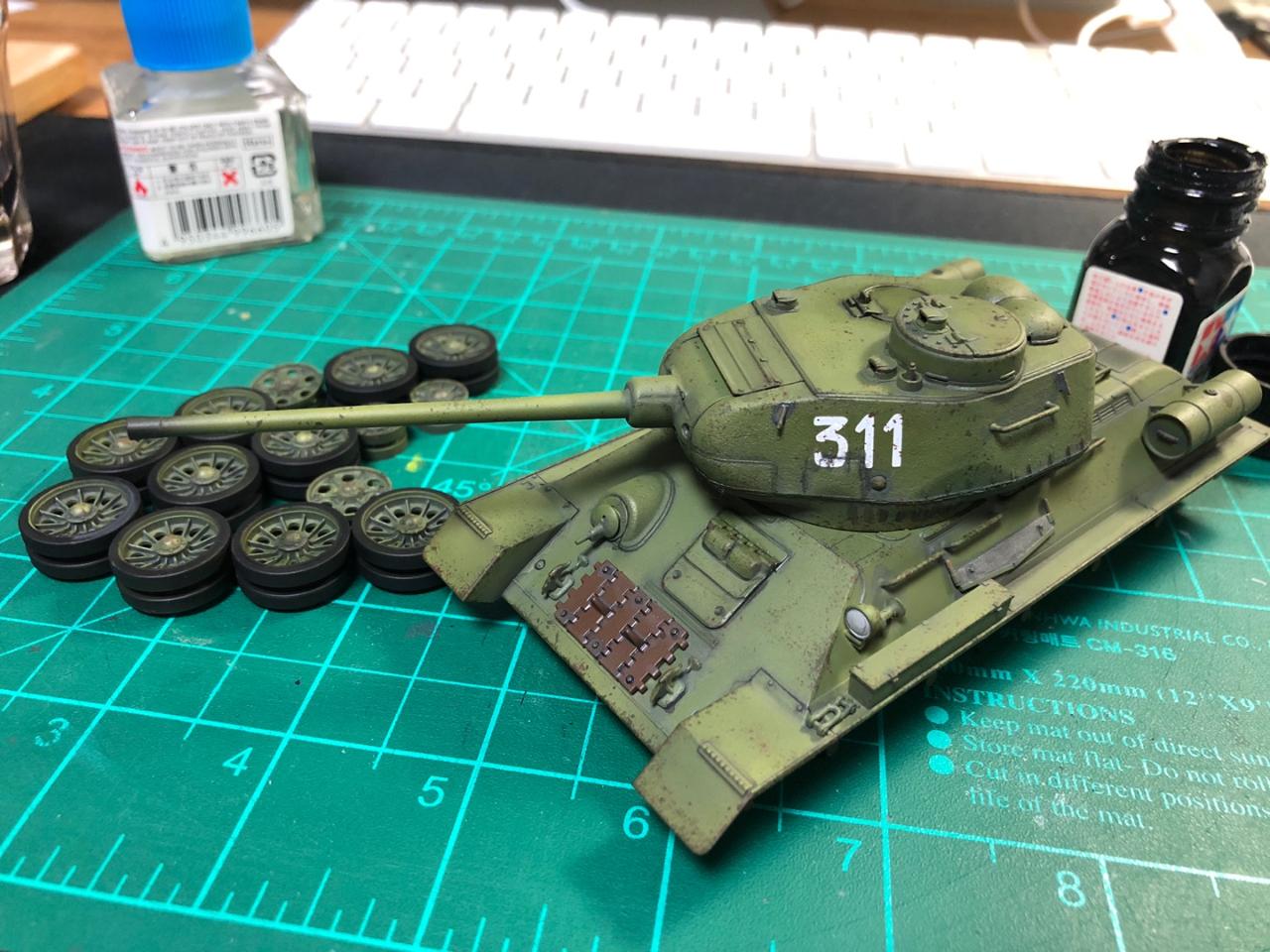MMZ - 1/48 Tamiya T-34/85